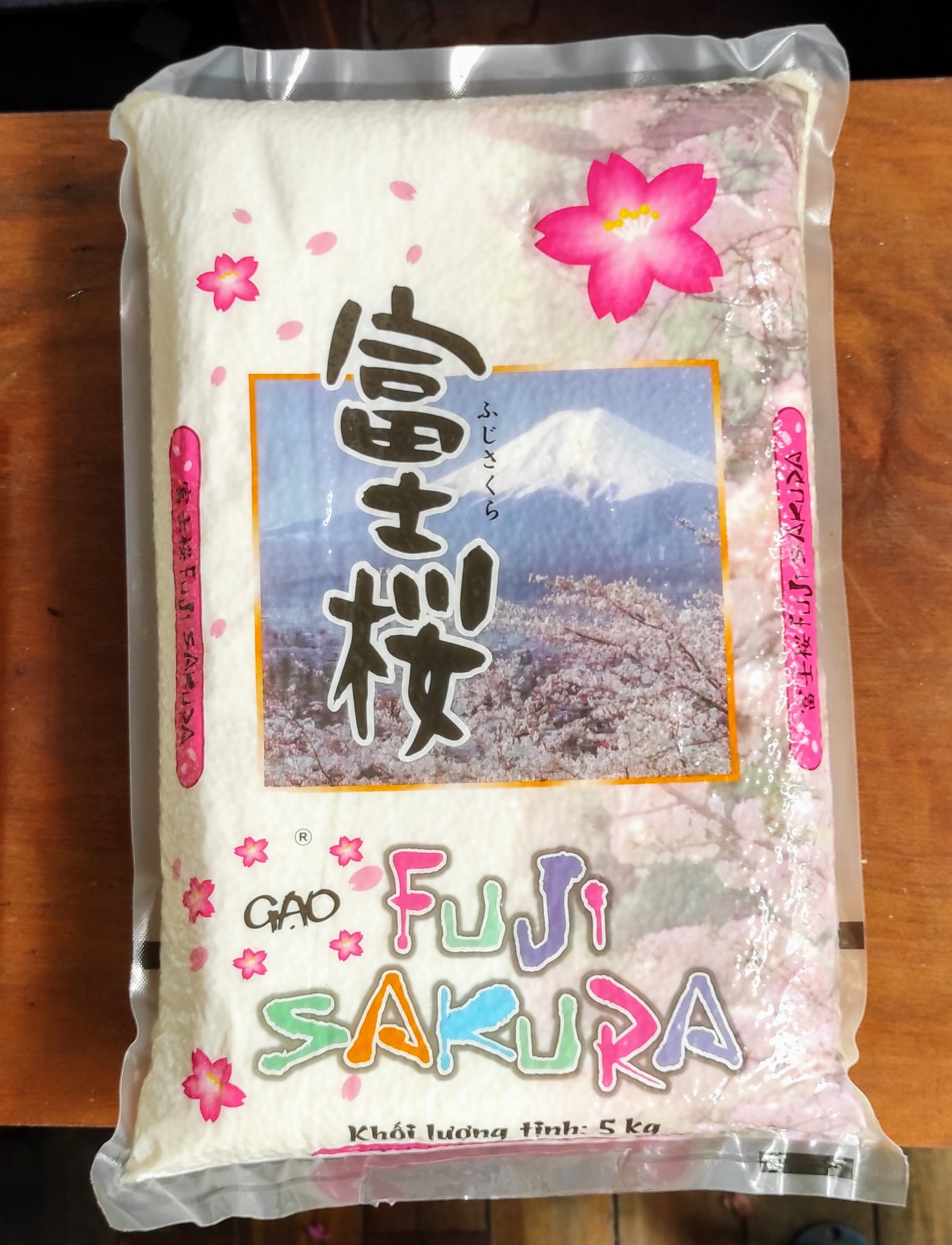 Gạo Nhật Fuji Sakura - Japanese rice 5kg - Santorino